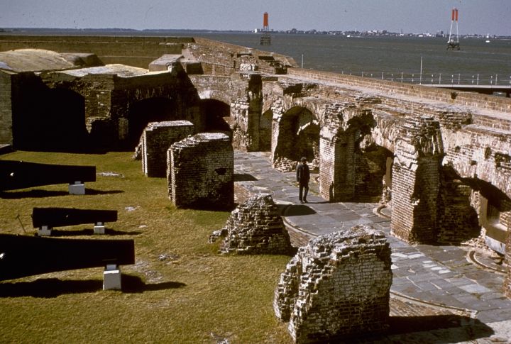 10 historic forts to visit for a glimpse into US military history