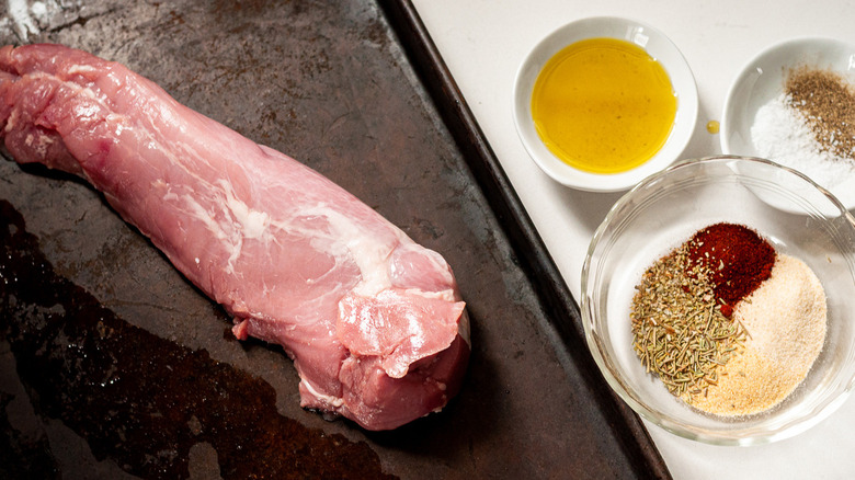 Easy roasted pork tenderloin recipe