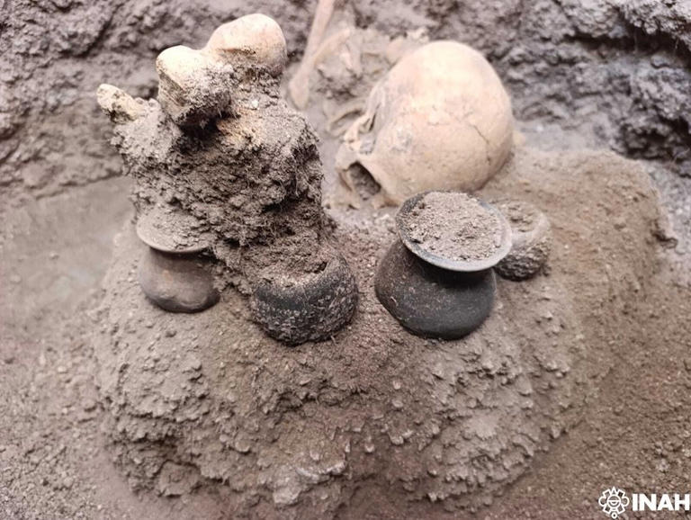 Human remains and burial offerings found under 1,800 year old pre-Aztec ...