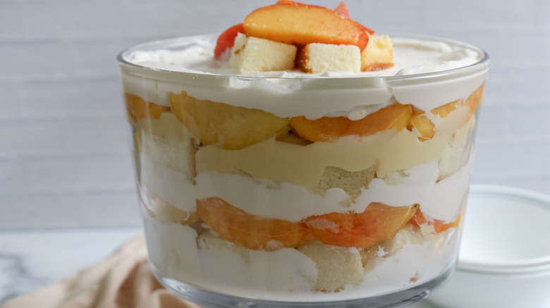 Summer peaches and cream trifle recipe