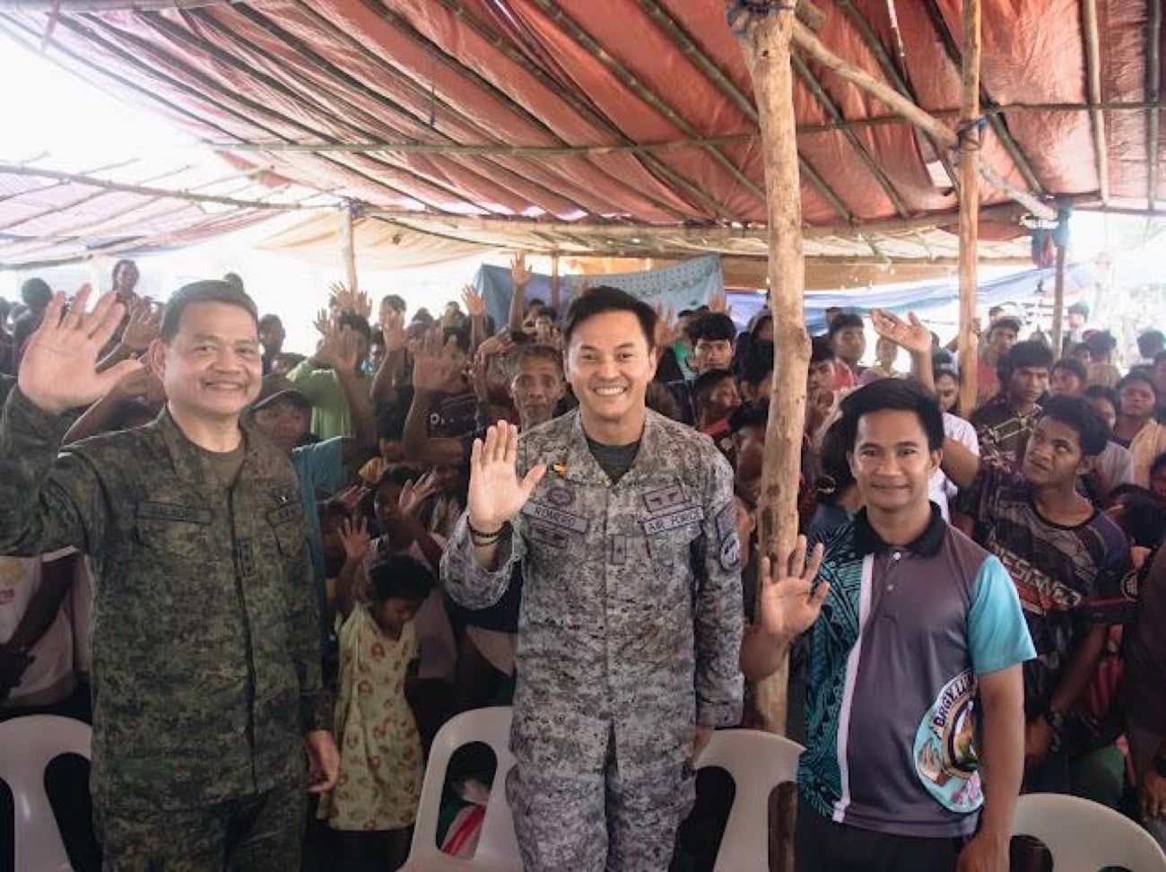 Balaoro, Romero bring relief, renewed hope to fire-hit Mangyan villages