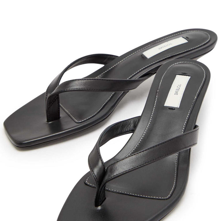 Building a summer capsule wardrobe? Start with these hardworking pieces