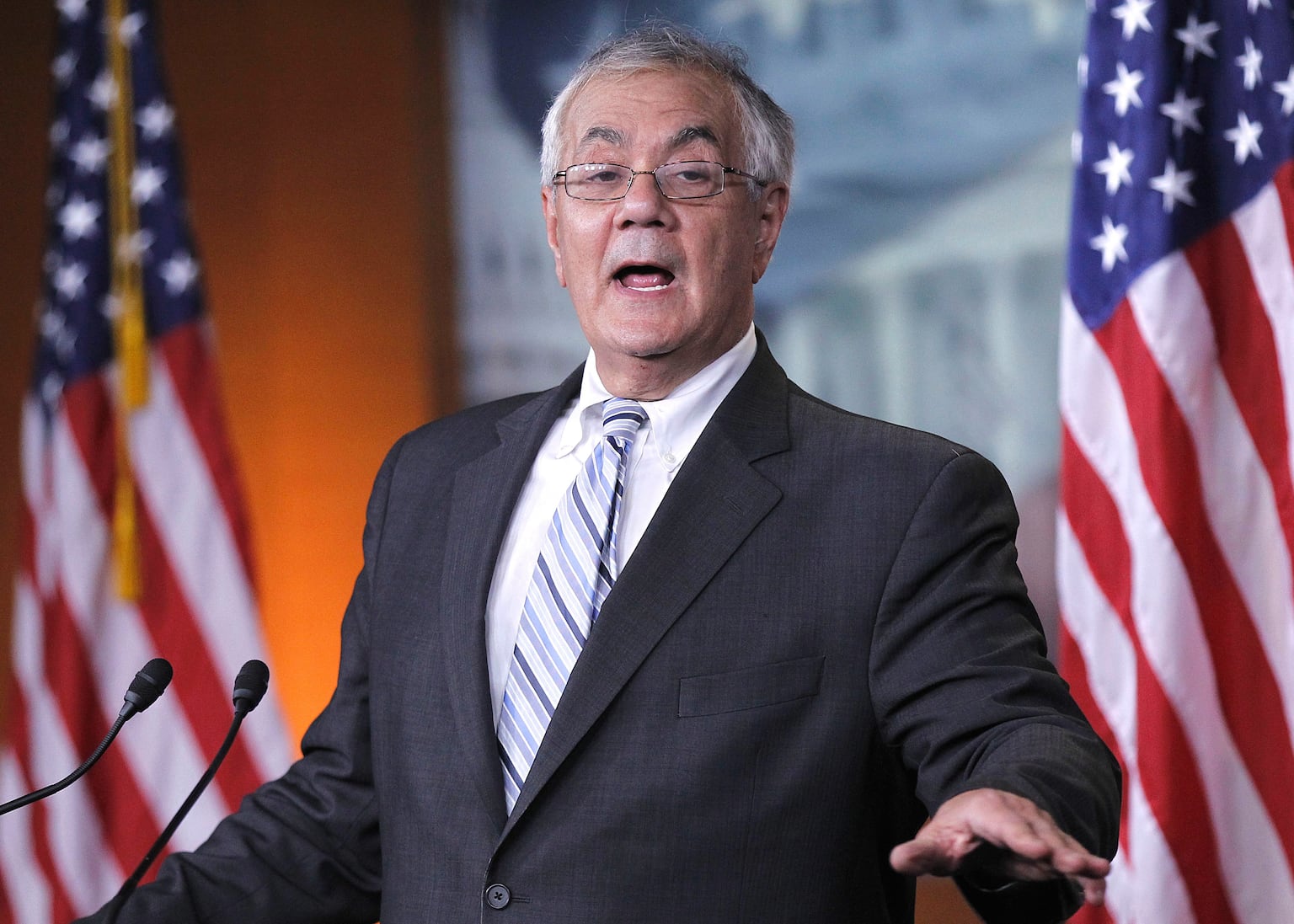 One of the first openly gay US congressmen Barney Frank dies aged 86