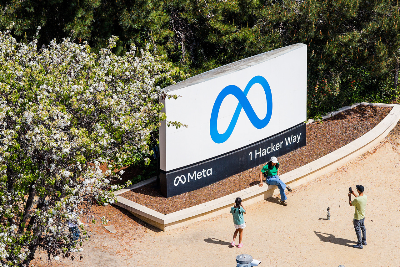 Meta begins laying off thousands of employees as it transforms around AI