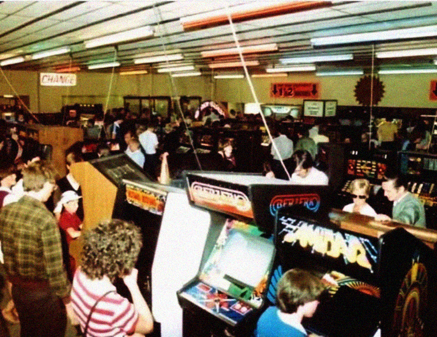 18 vintage photos of arcade halls at their absolute peak