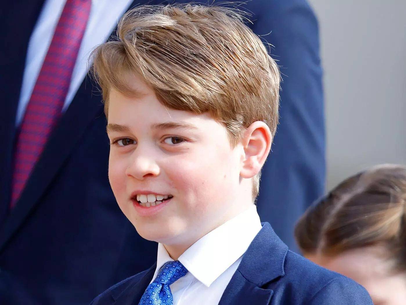 Even if his grandfather is the king, here's how Prince George cleverly ...