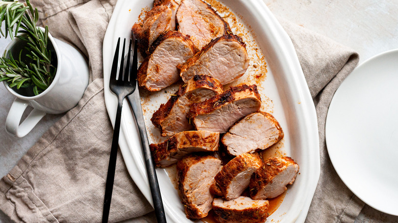 Easy roasted pork tenderloin recipe