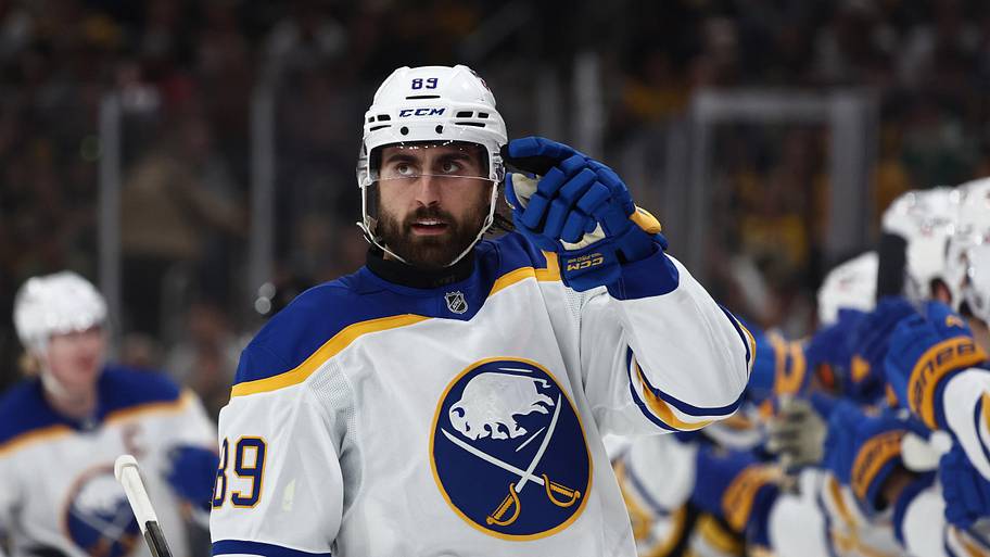Agent for Sabres' Alex Tuch downplays impending UFA's failures vs. Habs