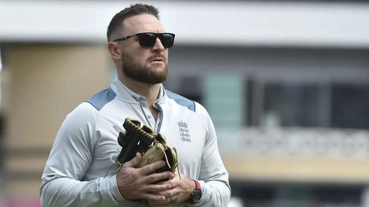 Brendon McCullum 'very lucky to carry on as England's head coach ...