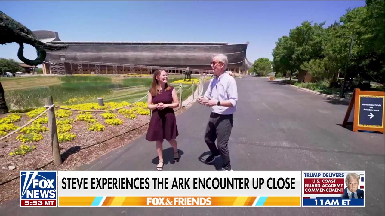 Steve Doocy explores life-size Noah's Ark in Kentucky