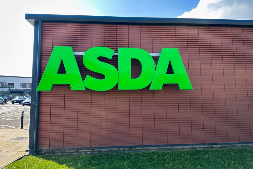Asda £10 sandals look like 'trendy' £140 The White Company pair