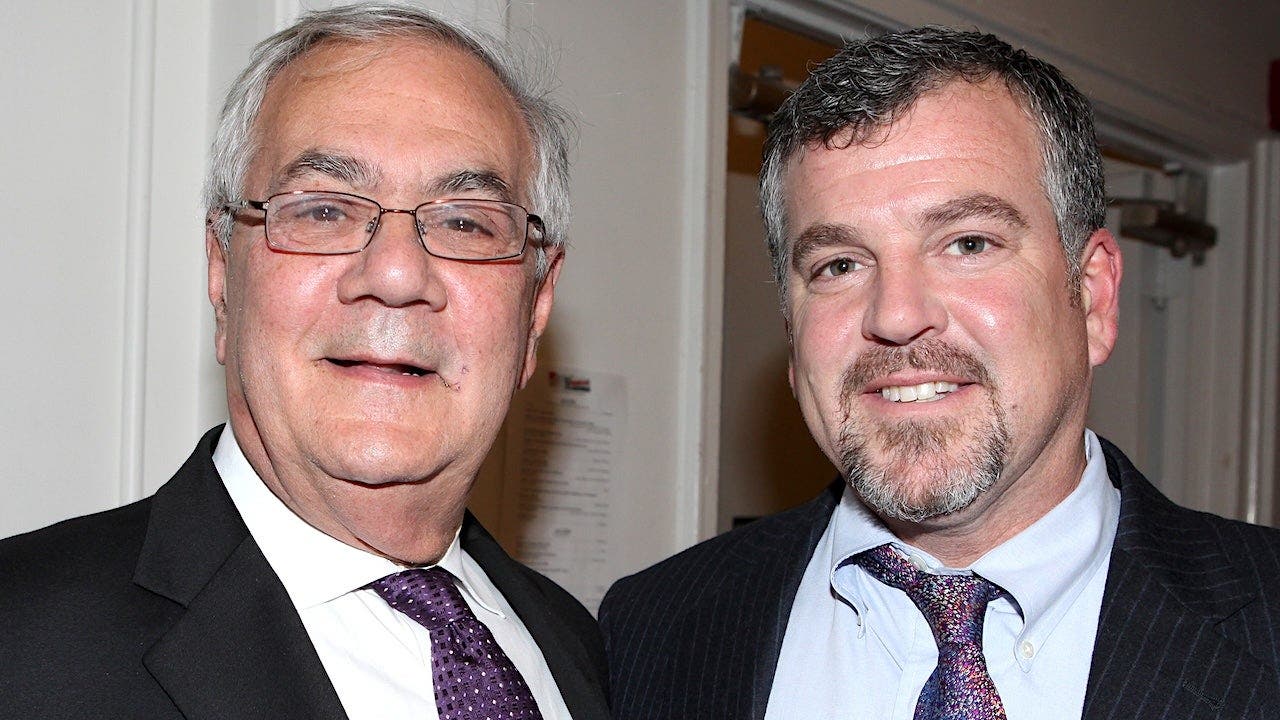 Fmr Dem Rep Barney Frank, sharp-tongued liberal trailblazer, Dodd-Frank ...