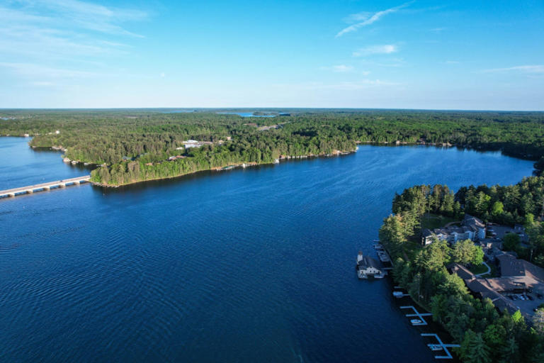 These are the Midwest's 3 most underrated lake towns for summer
