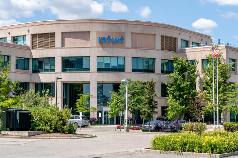 California’s Intuit to slash thousands of jobs, cut workforce by 17% ...