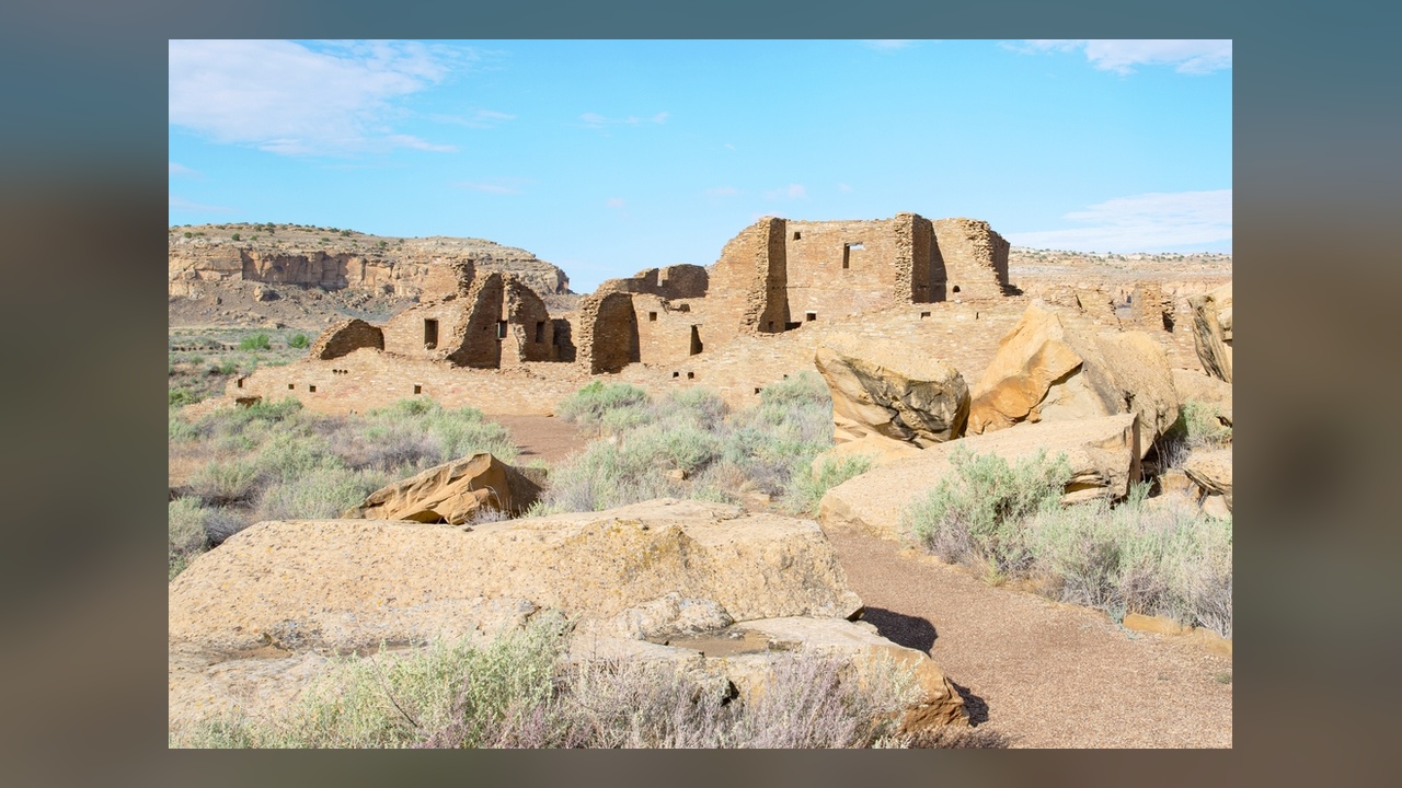 New Mexico has a canyon with 1,000-year-old stone cities and almost no ...