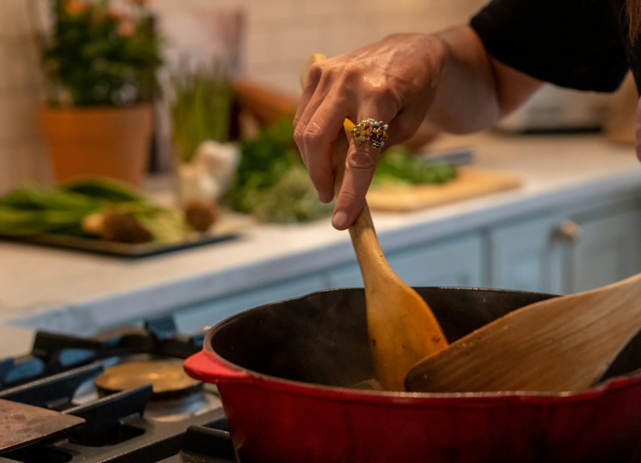 Habits of women who cook beautiful daily meals