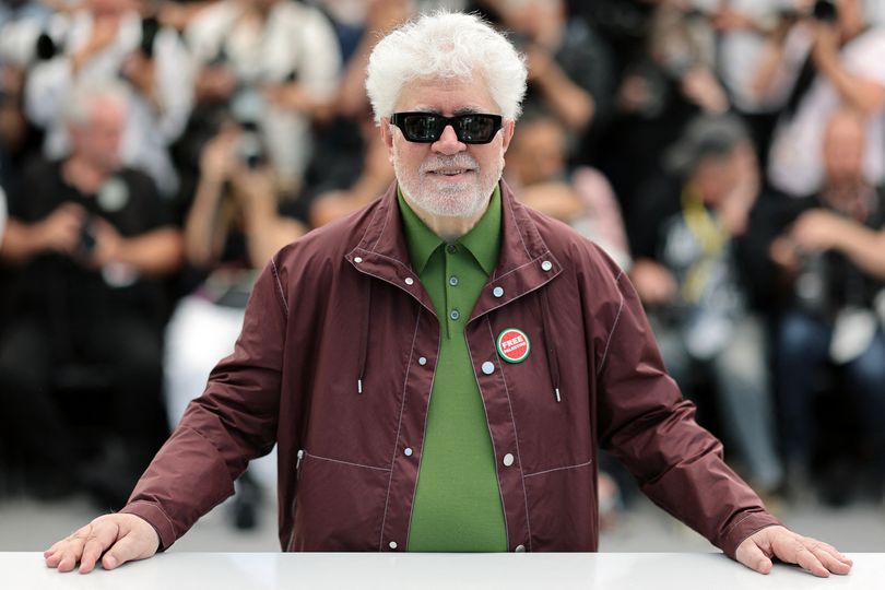Spanish film director's blunt seven-word take-down of Donald Trump at ...