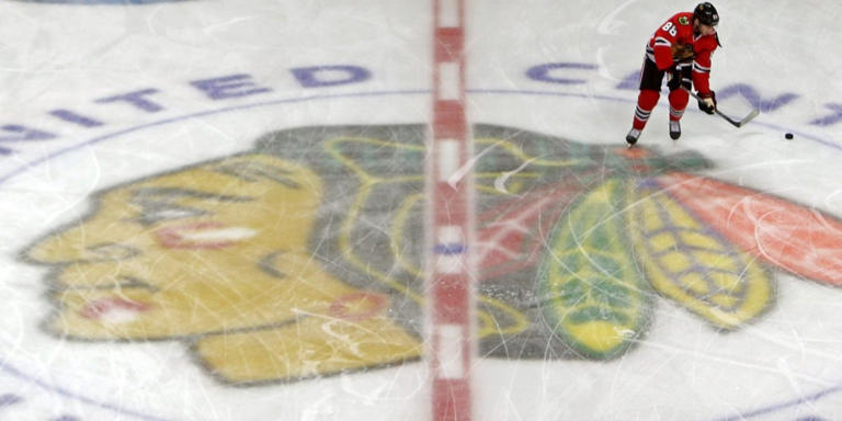 Blackhawks connected to game-changing move for power play expert