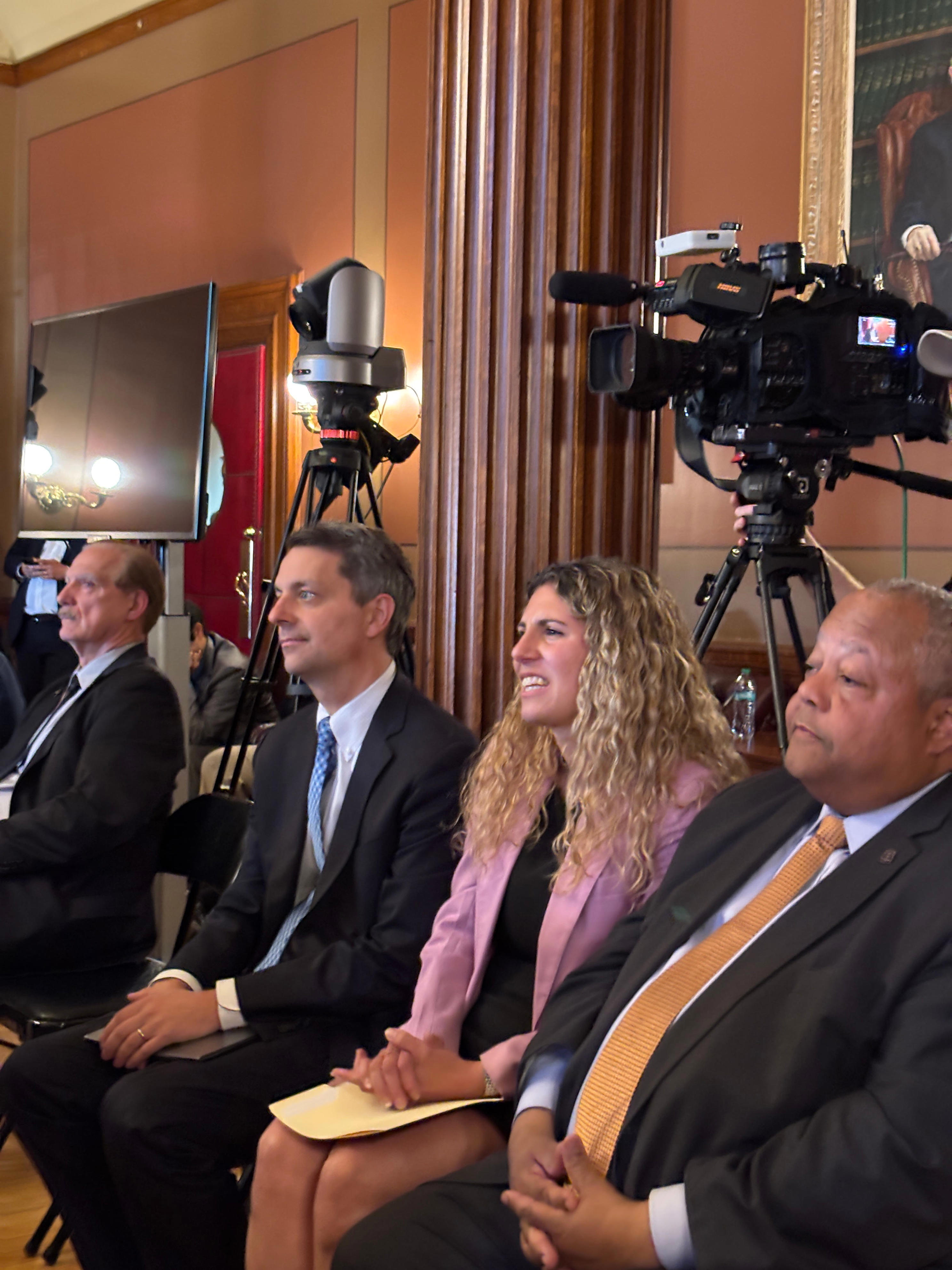 Blazejewski responds to criticism over inspector general proposal