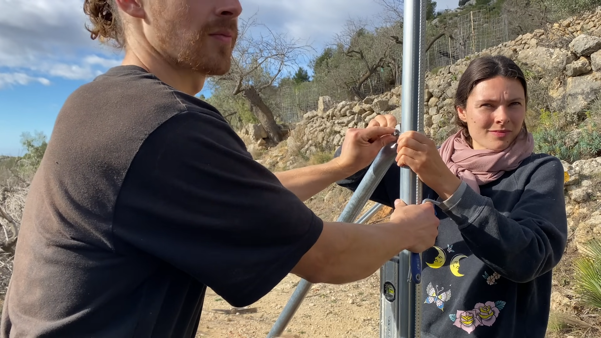 Setting posts for a straight and stable structure