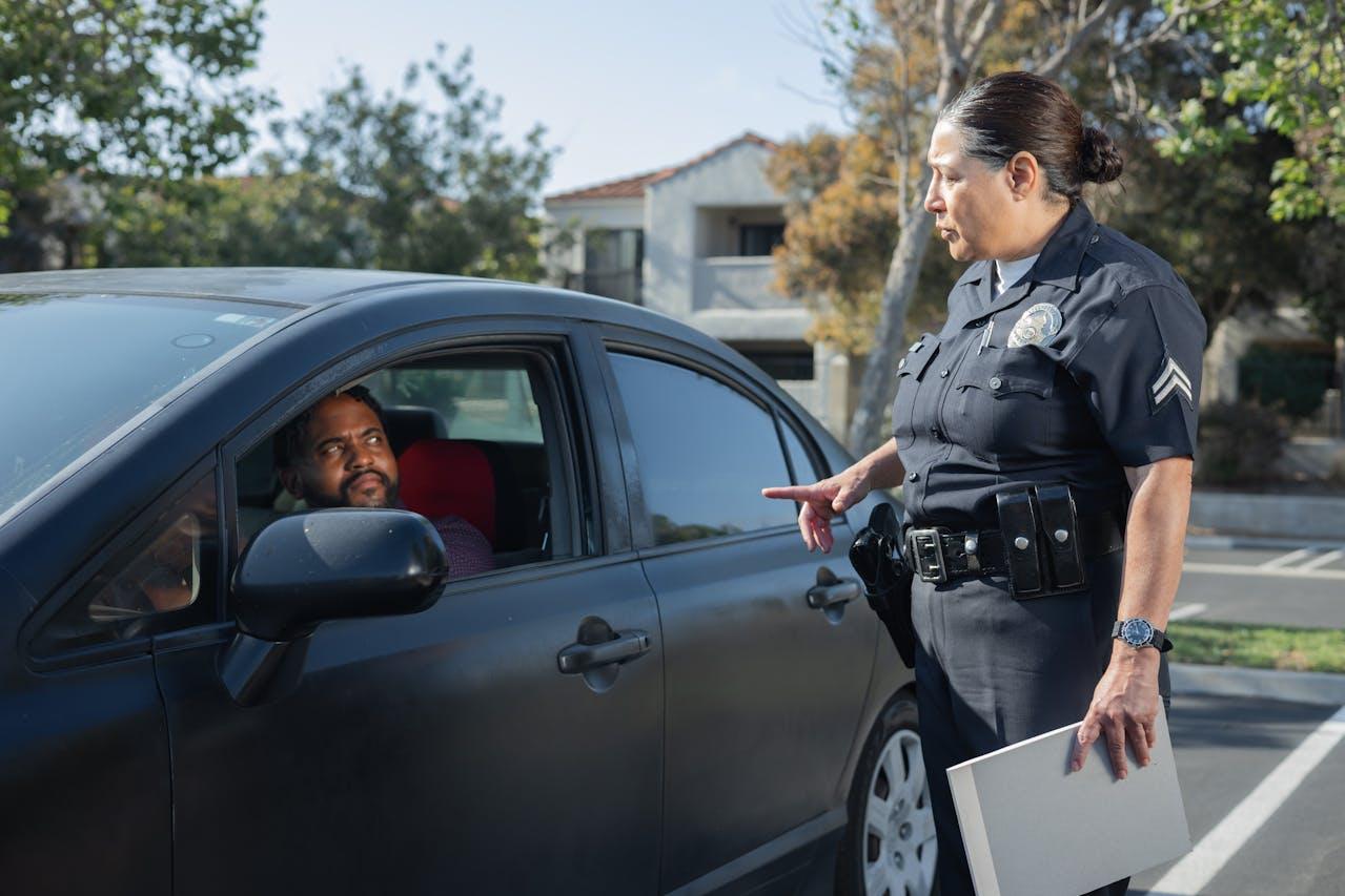8 things a police officer in Canada cannot legally do during a traffic stop