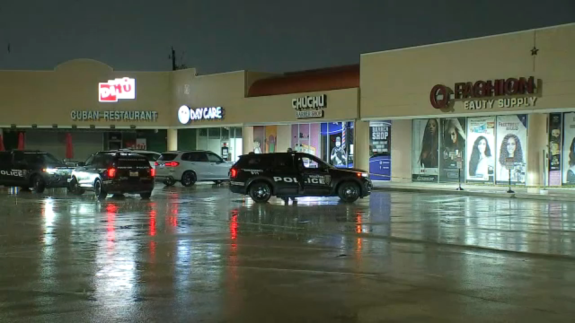 HPD searching for suspect accused of shooting man in front of ...