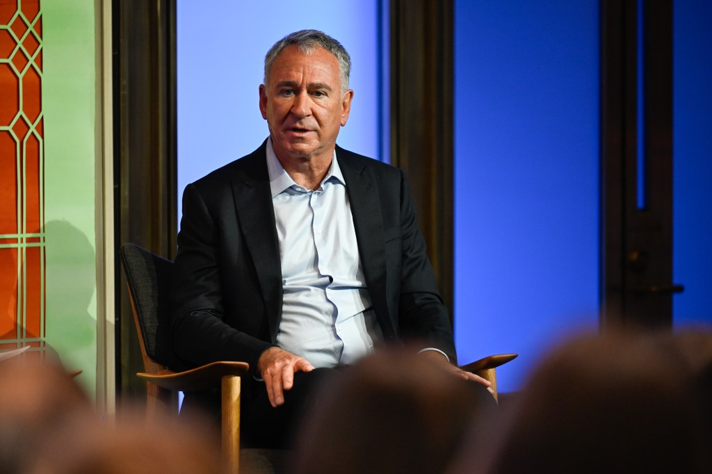 Jeff Bezos blasts Mamdani for casting billionaire Ken Griffin as a ...