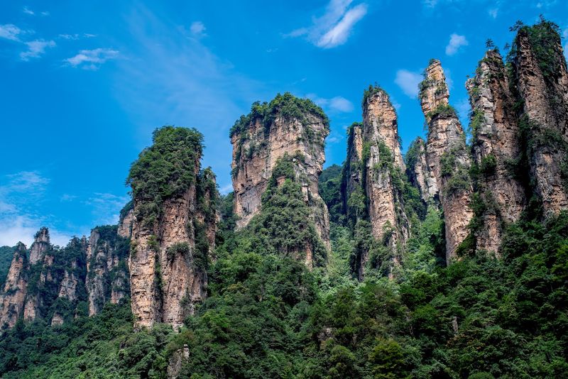 10 national parks known for their strange and otherworldly landscapes