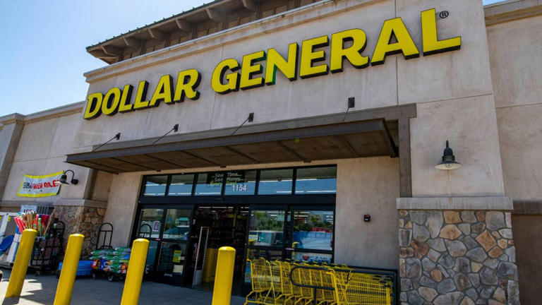 Dollar General moves to a treasure hunt store model