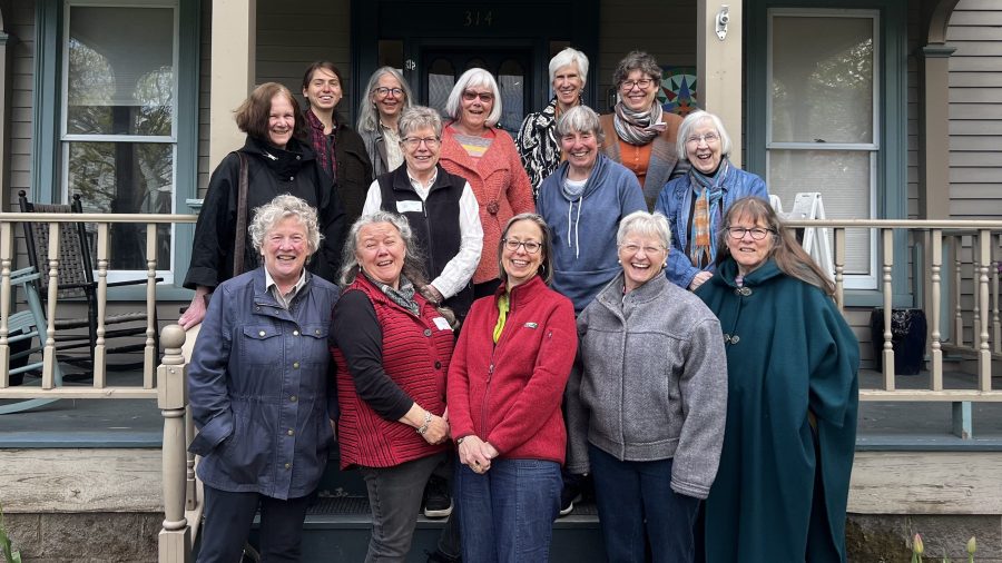 Handweavers gather at Thousand Islands Arts Center retreat