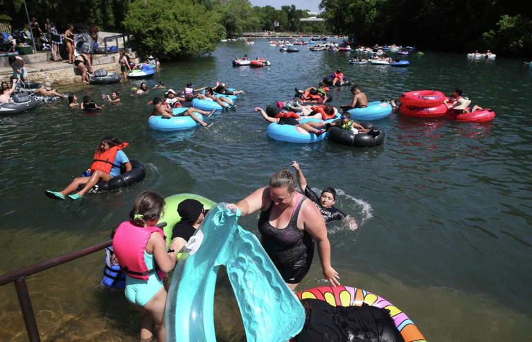 Here's what Texans need to know before visiting the Comal River in New ...