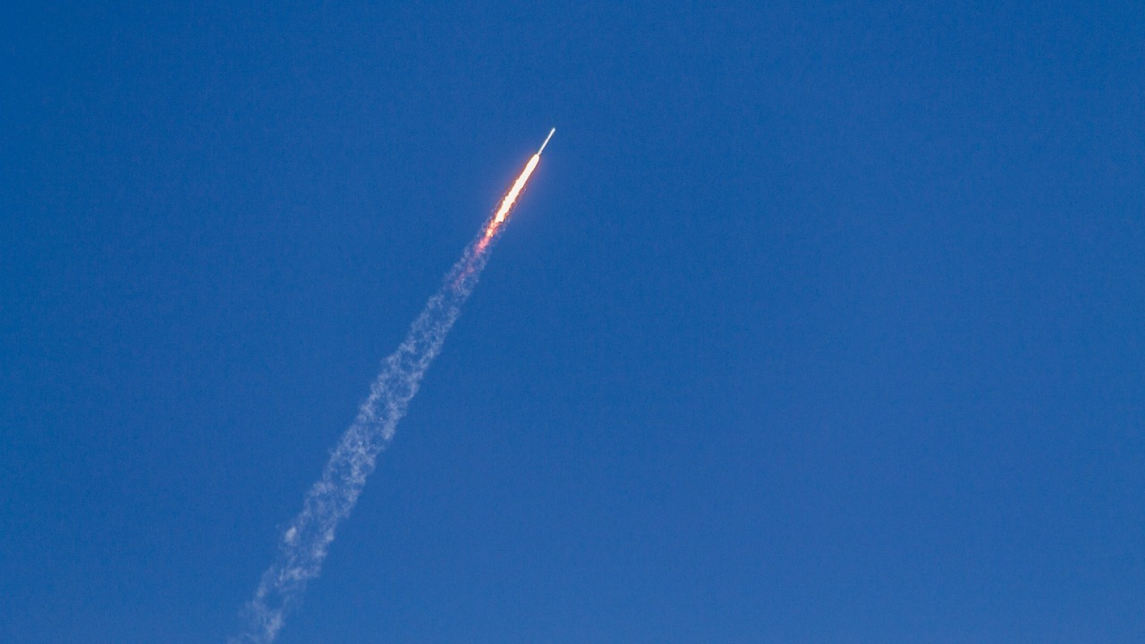 Starship V3 will deploy 20 dummy Starlink satellites on Flight 12 — and ...