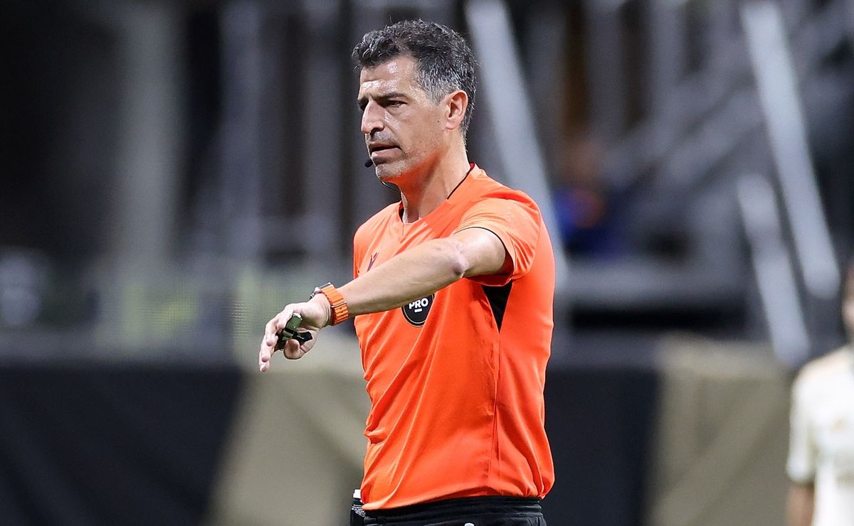 MLS considering major stopped-clock rule change: Has soccer ever seen ...