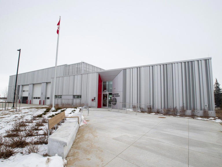 Edmonton needs six new fire halls, but doesn't have the money to build ...
