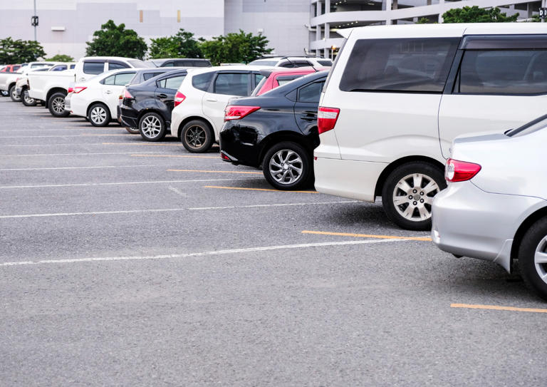 What to know before sleeping overnight at an American highway rest stop