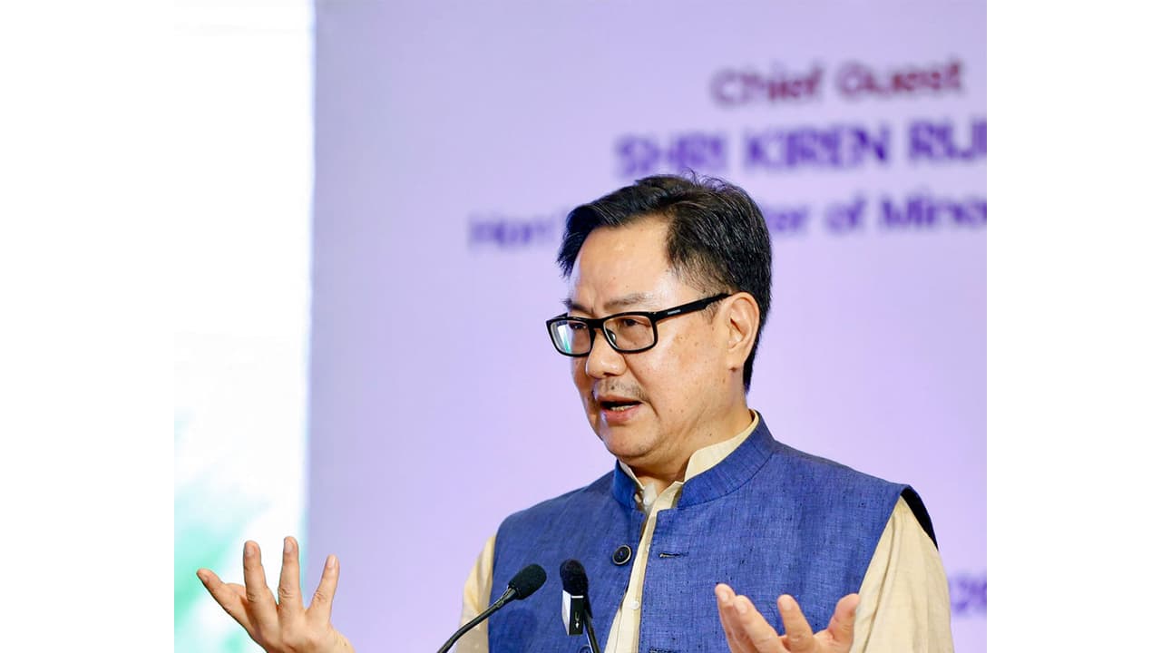Rijiju slams Congress' negative politics after Rahul Gandhi's remarks