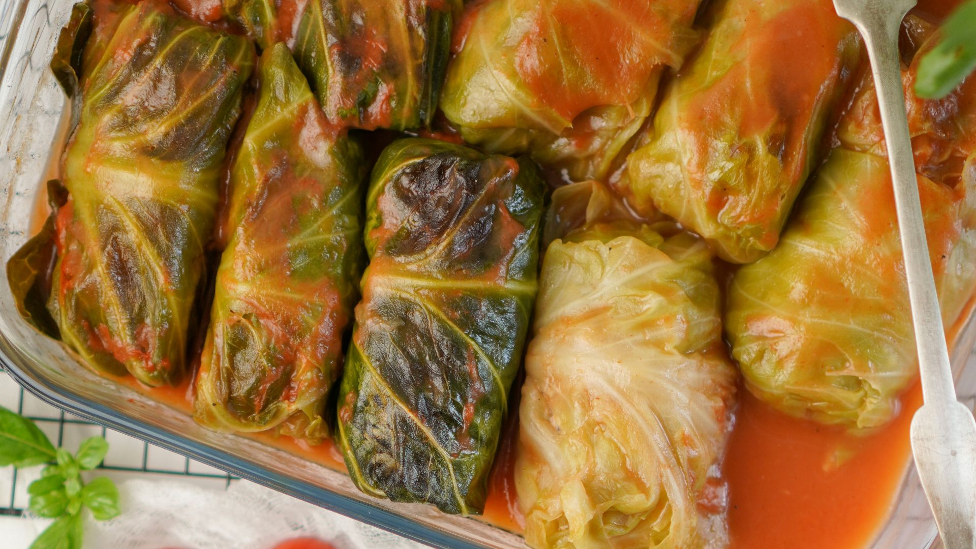 20 crowd-pleasing potluck dishes your grandparents would have made