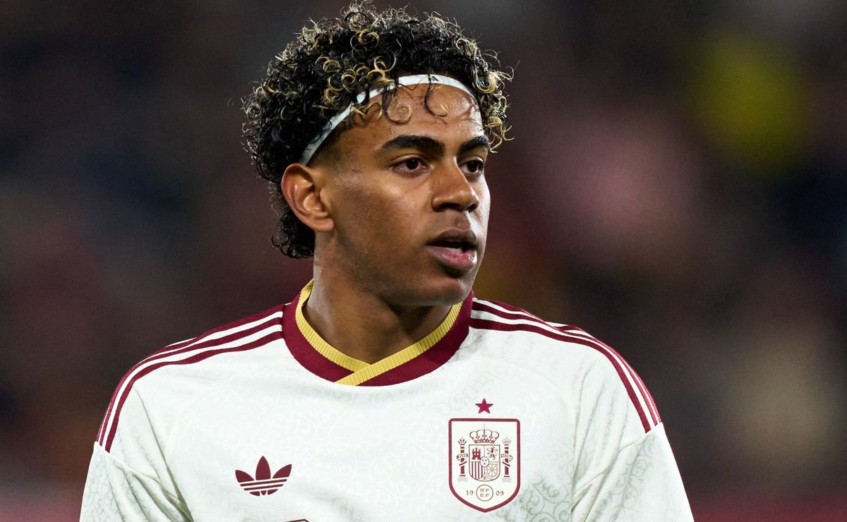Report: Lamine Yamal to miss first two World Cup games after Spain ...