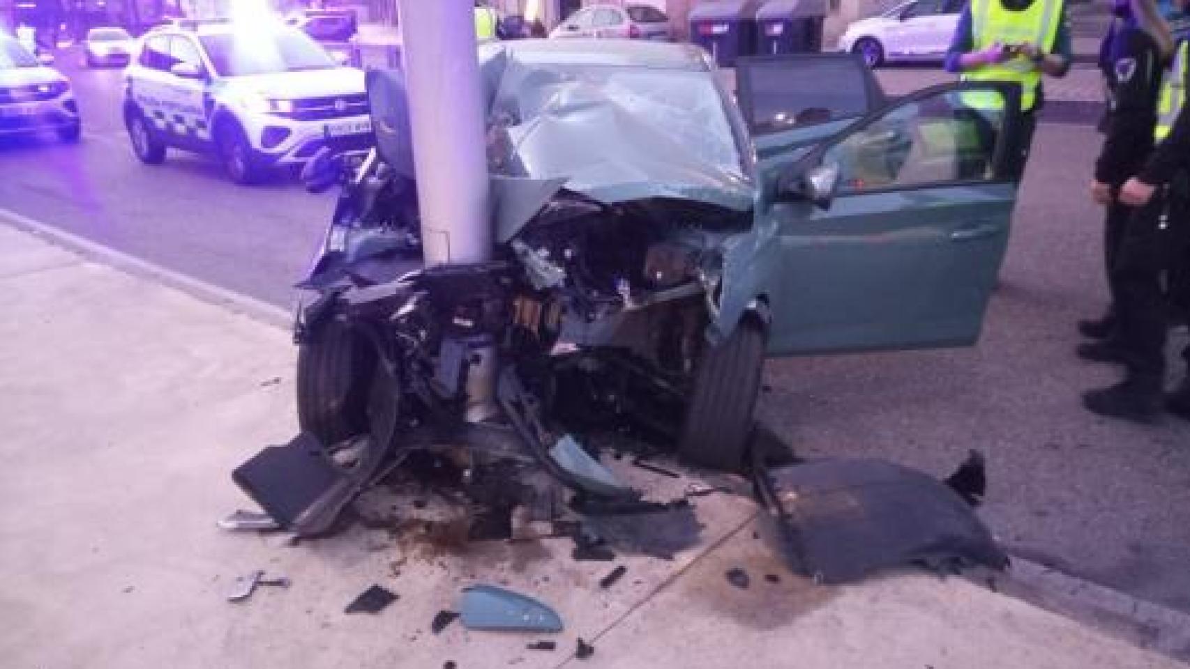 Herido en Vigo tras perder el control de su coche y chocar contra una ...