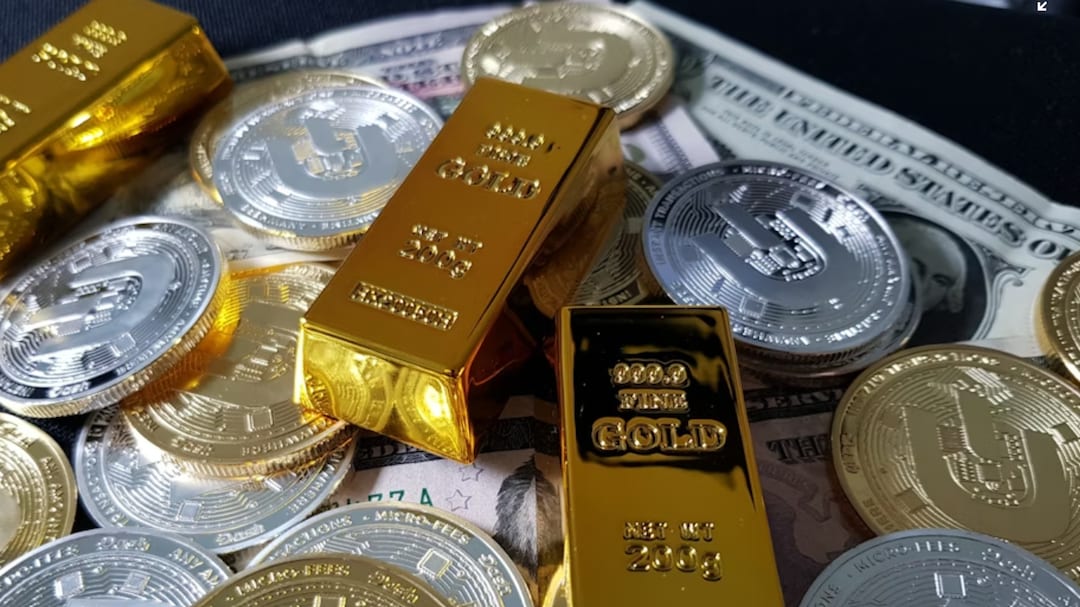 Gold prices jump $50/oz, silver sees 3% jump as oil cools, yields slide ...