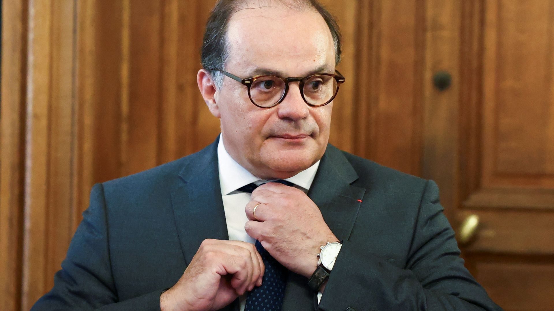 Emmanuel Moulin: Macron-Vertrauter rückt an die Spitze der ...