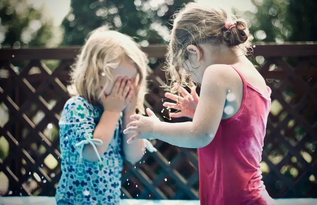 8 phrases psychologists warn can cause childhood anxiety and emotional ...