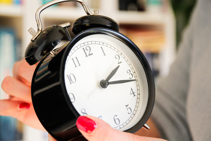 Is it time to change? Manitoba releases survey on daylight time