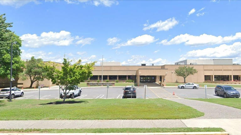 Dalton High School announces time change for graduation ceremony due to ...