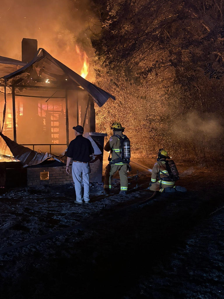 One killed in home-destroying Ashford fire
