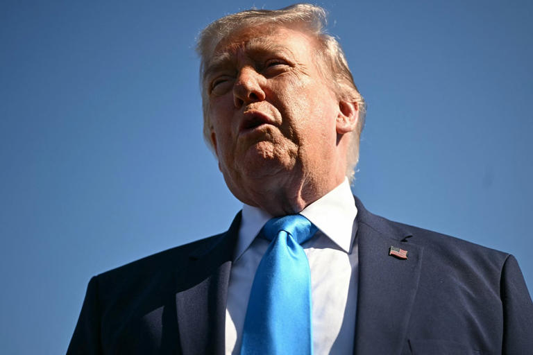 Trump calls on Jesus to 'come down and count votes' in election rant