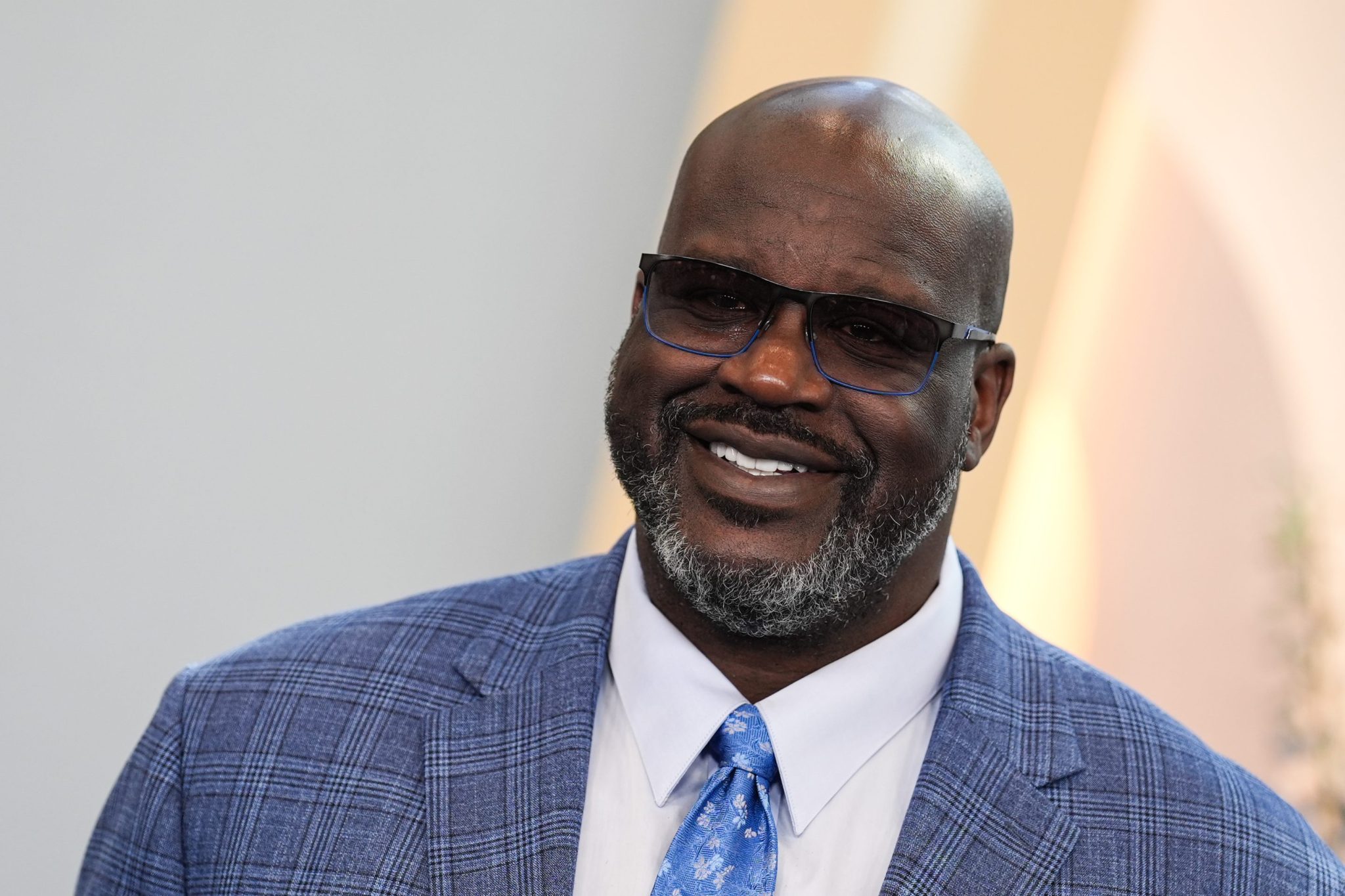 Despite a $500 million net worth, Shaq just finished his fourth degree ...