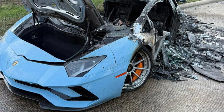 2 Lamborghinis crash alongside Texas highway; alleged eyewitness claims ...