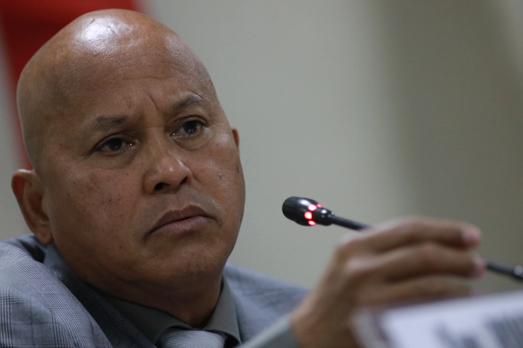 Gov’t told to immediately execute arrest warrant vs Dela Rosa