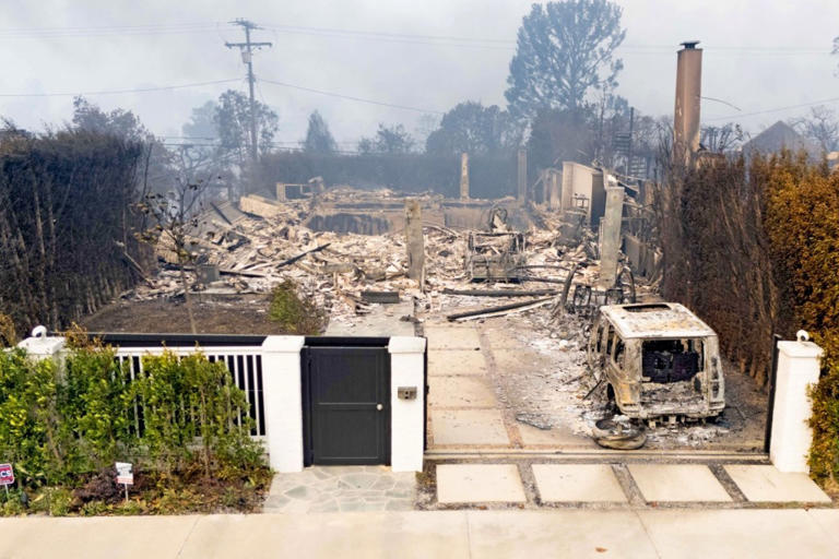Miles Teller buys $17.8M LA mansion 1 year after losing his home in the ...